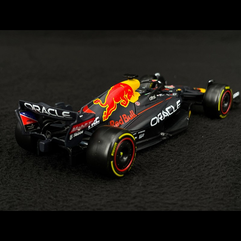 Max Verstappen Red Bull Racing RB18 n°33 Weltmeister 2022 1/43 Bburago ...