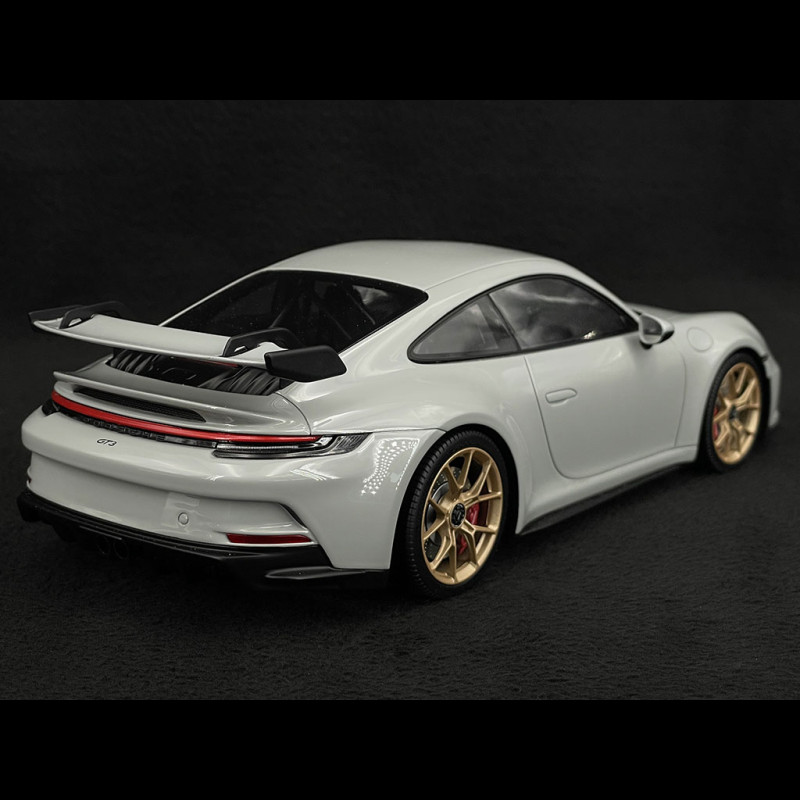 Porsche 911 GT3 Type 992 2021 Chalk Grey 1/18 Minichamps 117069001 ...